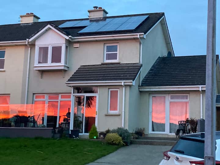 Cosy Harbour Haven - Bantry