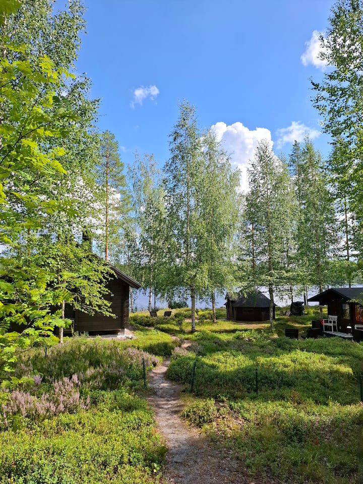 Viehättävä Vapaa-ajan Paikka Iisjärven Rannalla. - Finland