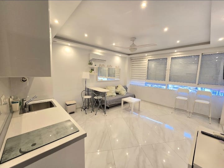 Newly Renovated With Astonishing Views Apartment - Spain