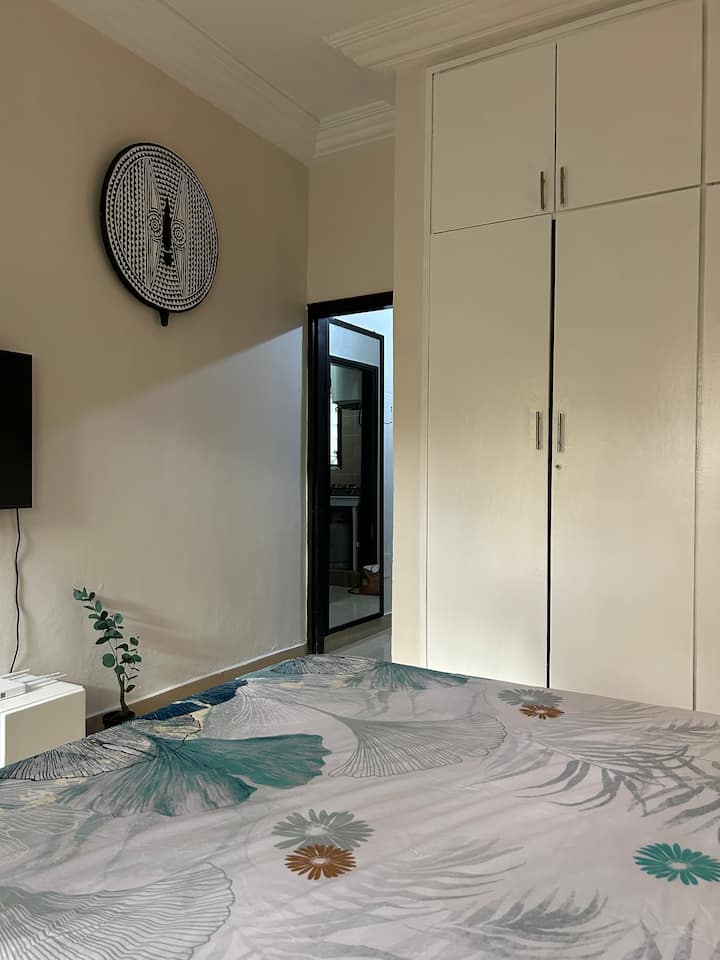 Charmant Studio Terasse Parking Ii Plateaux-cocody - Côte d'Ivoire