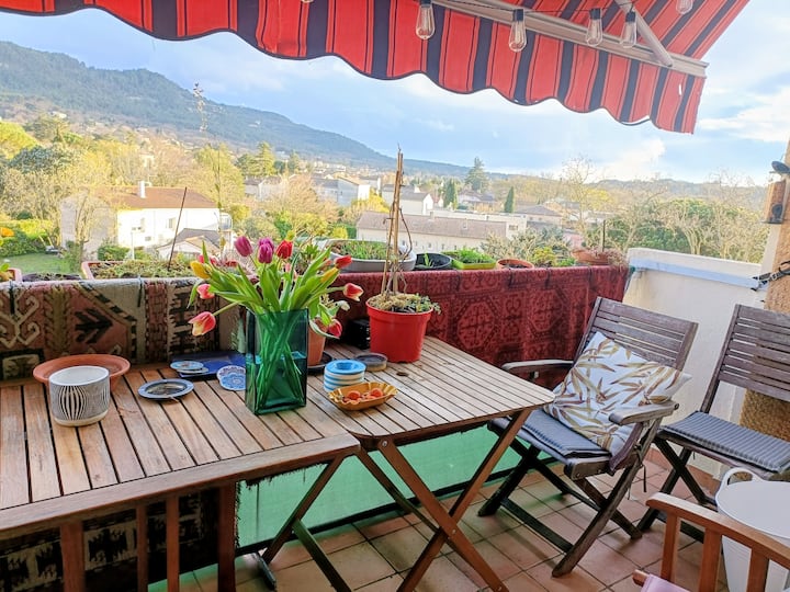 Prix Pour 1 Chambre Literie Café Tv+netflix Inclus - Pierrelatte