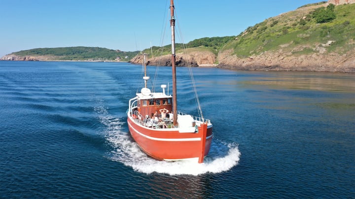 Varra Water - Unique Boat Experience On Bornholm - Bornholm