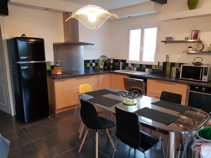 Jolie Location Au Calme Entre Espelette Et Cambo - Espelette