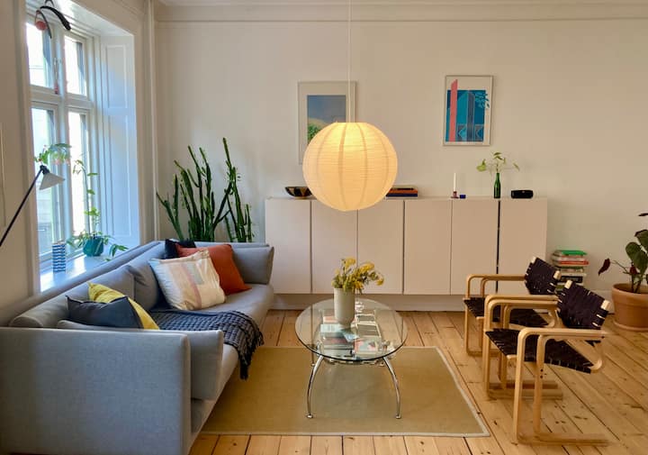 Central 80m2 Apartment W. Balcony - Kopenhagen