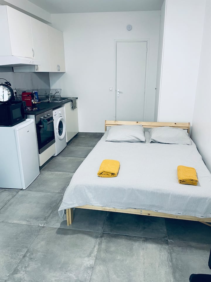 Nice Studio Flat Near Charles De Gaulle Airport - Mitry-Mory