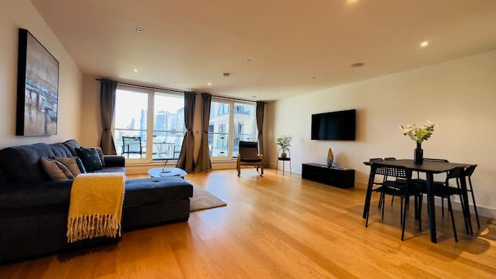 Riverside Luxury Apartment. - Chelsea