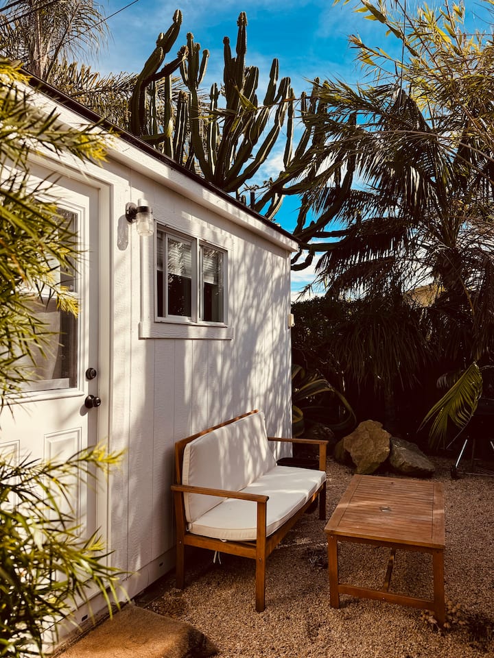 Carp Casita - Carpinteria, CA