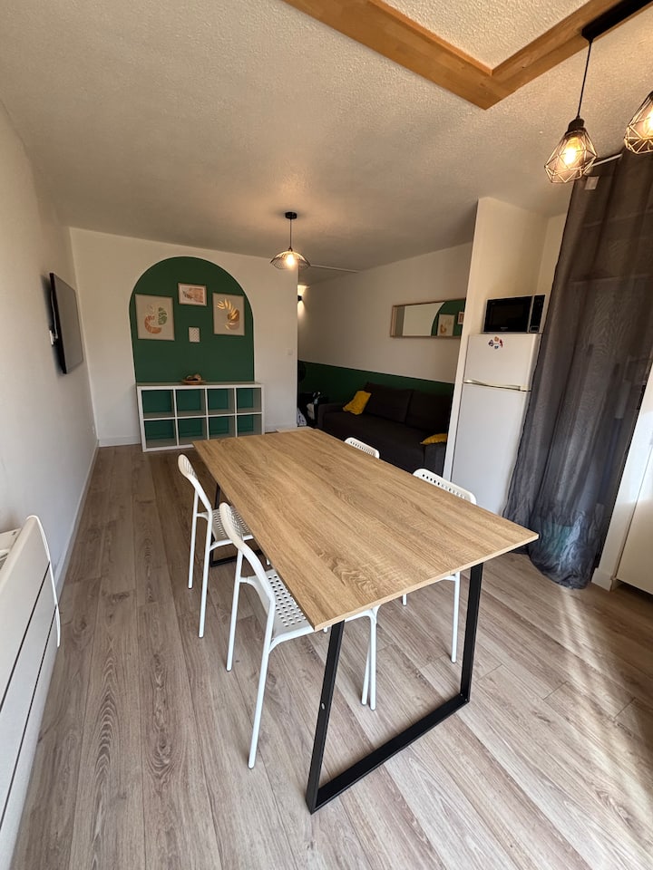 Le Colisée Proche Port Et Plage (Parking Privé) - Hérault