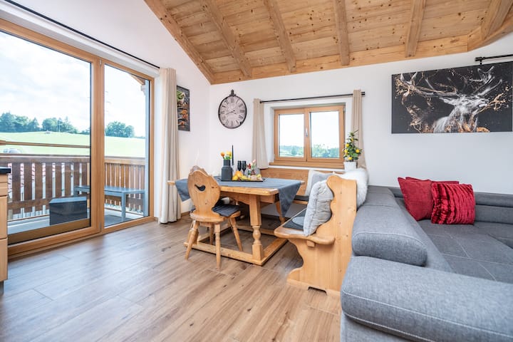 Dallar's Gallerie, Ferienwohnung - Seeshaupt