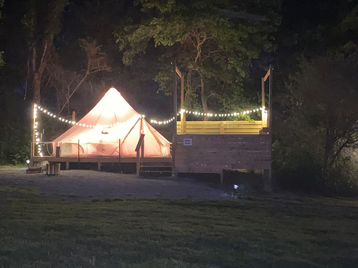 Glamping Farm Tent By Mammoth Cave Np, Sunsets - Mammoth Cave, KY