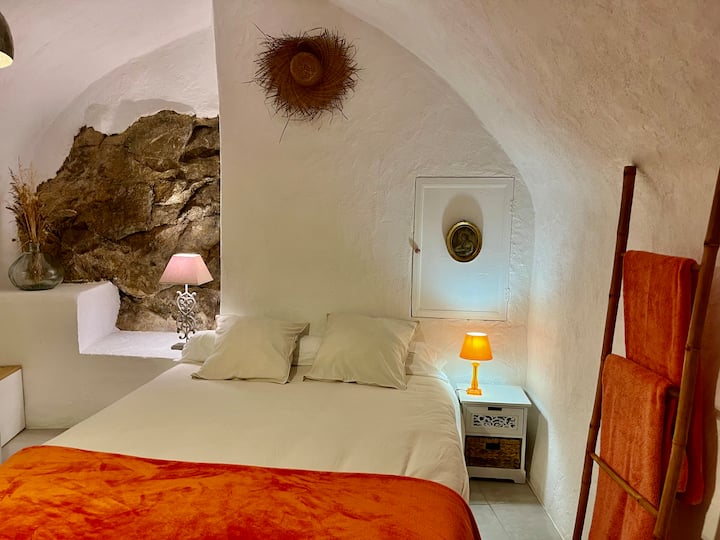 Appartement  Voûté,  Charme Et Authenticité - L'Île-Rousse