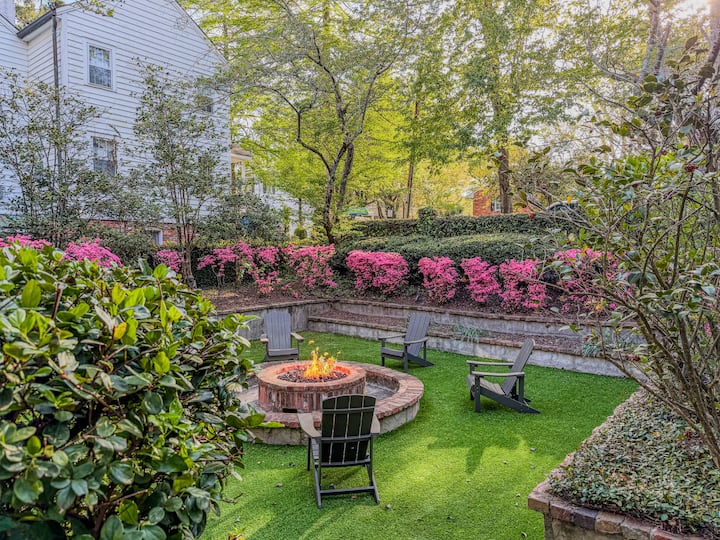 Walk Historic Dt | Wfh | 48" Firepit | Azalea Fest - Wilmington, NC