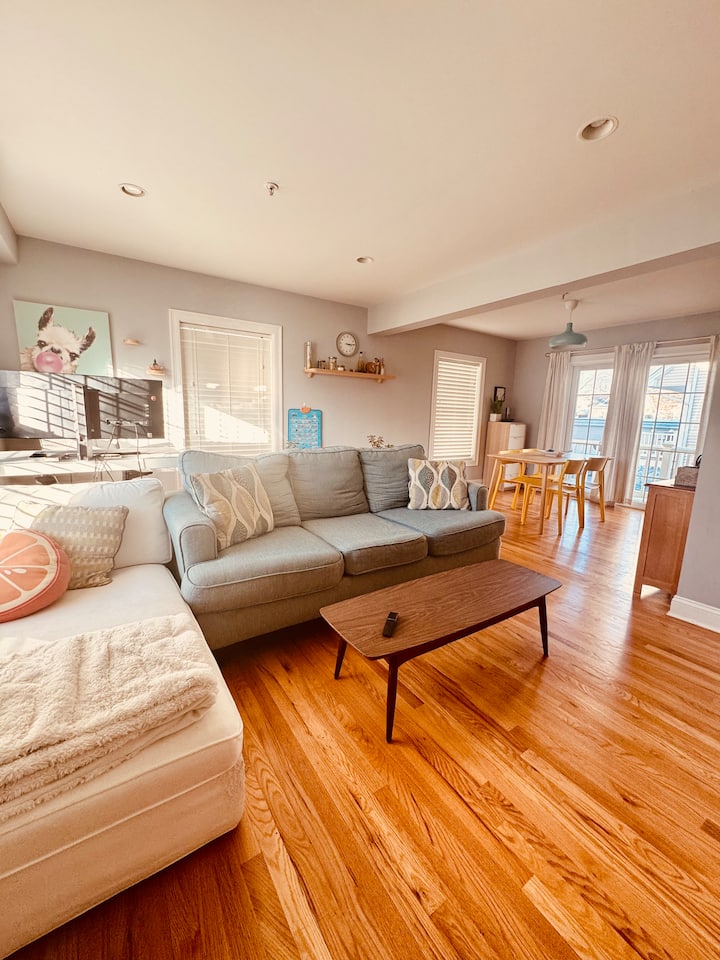 Entire 3br Townhouse - Greenwich, CT