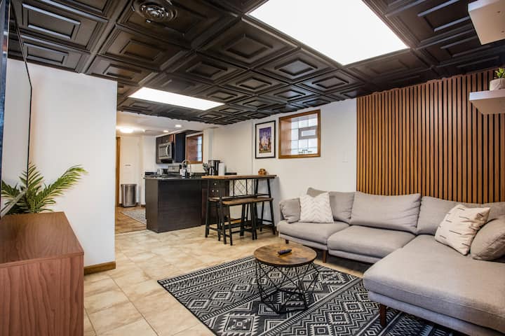 2br Urban Chic Stay - Elmwood Park, IL