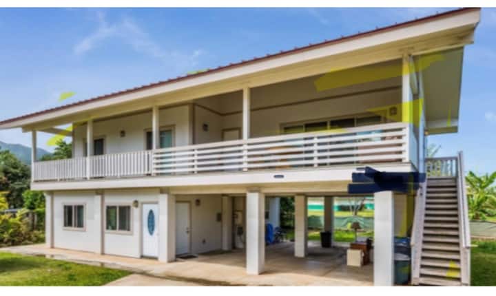 Hawaii Hale- Beach & Mountains,  North Shore - Laie, HI