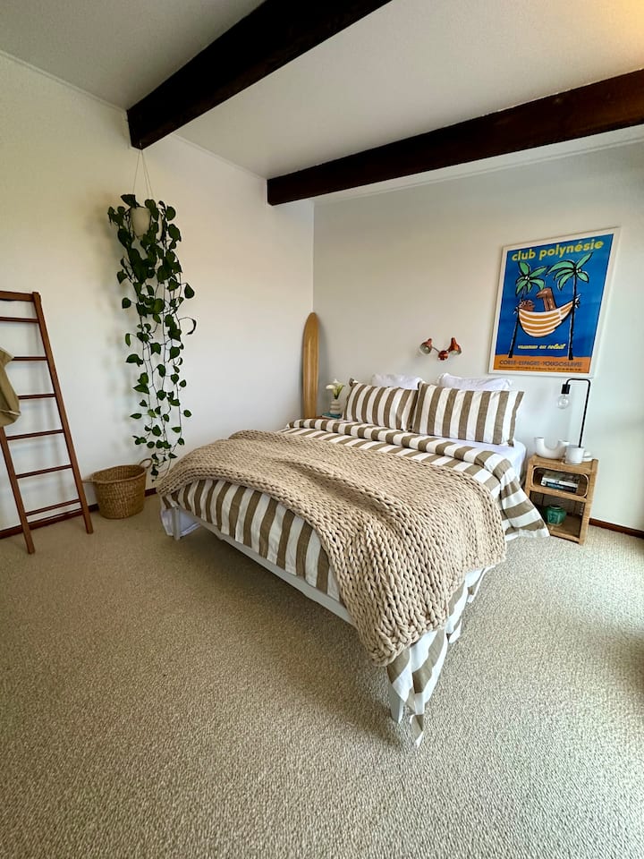 Seaside Beach Shakabode Retreat W Lovely Bay Views - Phillip Island