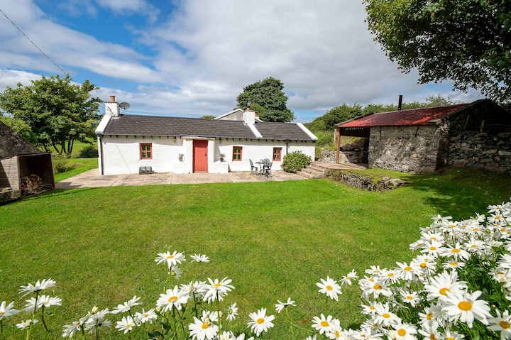 Daisy Cottage | Sheephaven Bay, Downings, Donegal - Downings