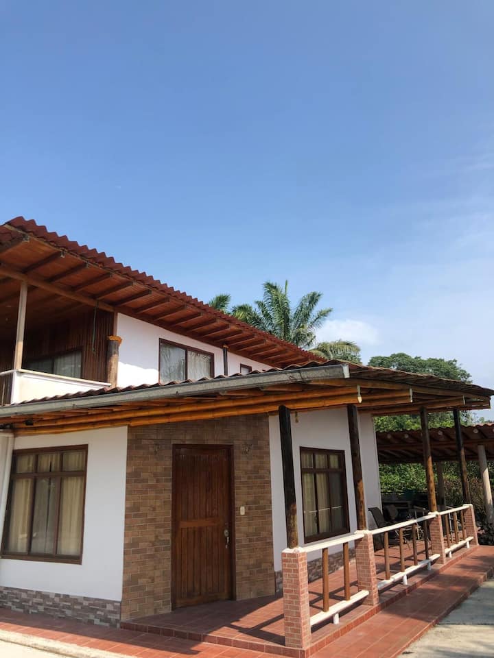 Casa Campestre, Cascada, Piscina - Pedro Vicente Maldonado