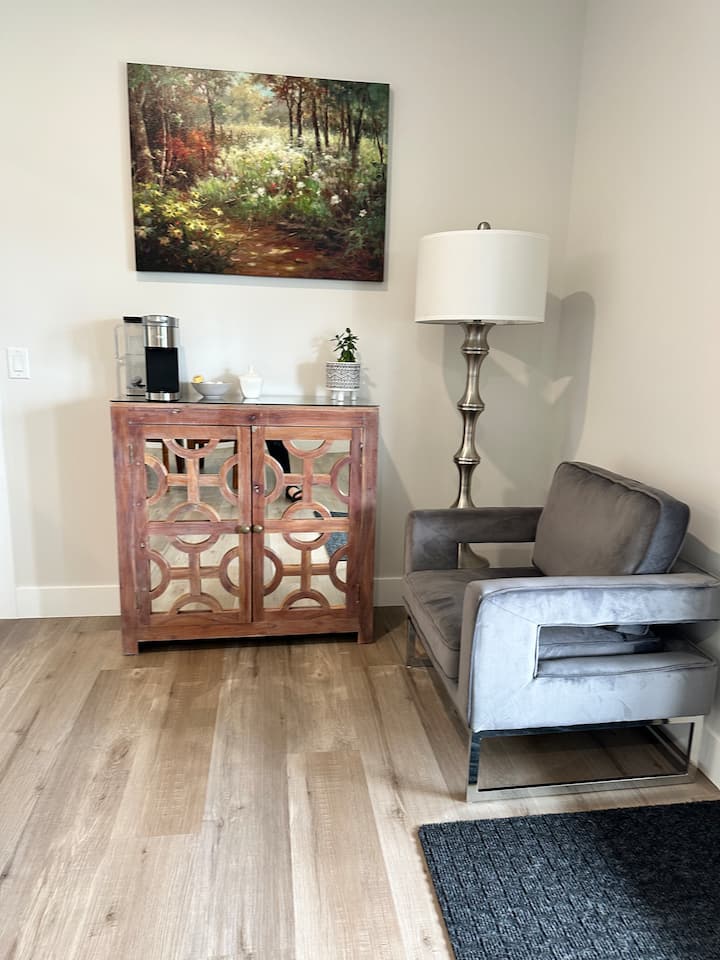 Luxury King Room With Lake View - British Columbia