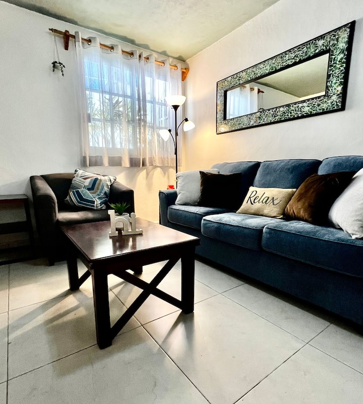 Casa Juarez- 2 Bed/2 Bath Close To Town Square - Cozumel