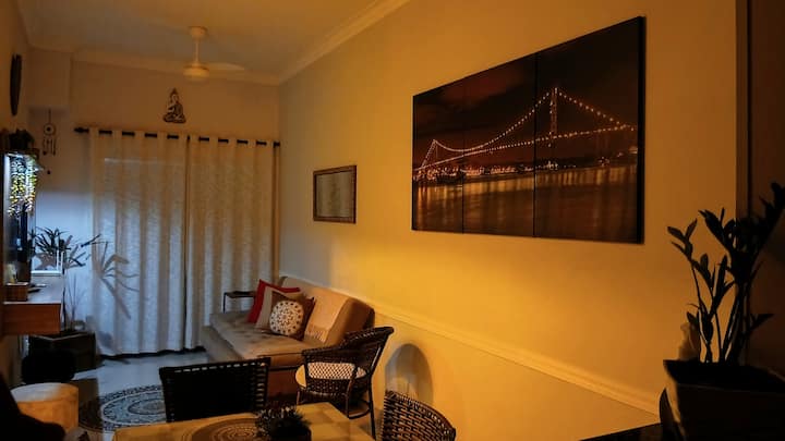 Cantinho Garden/suíte/varanda/ar C./wi-fi 750mbps - Florianópolis