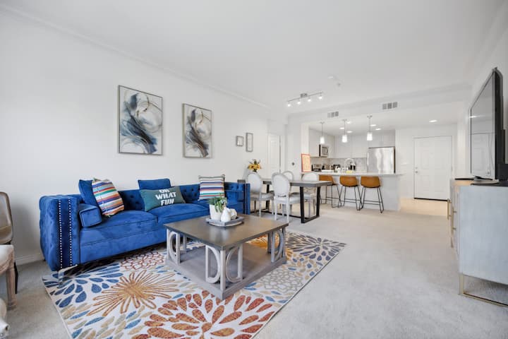 Remodel 3 Beds Apt With Pool/gym - Lake Forest, CA