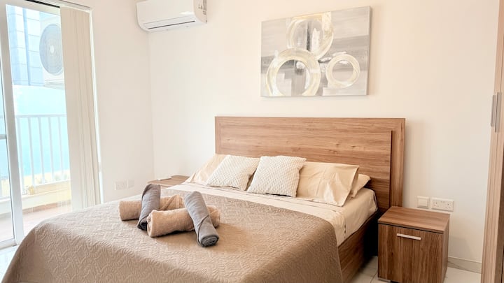 Cozy And Central 1 Private Bedroom - La Valette