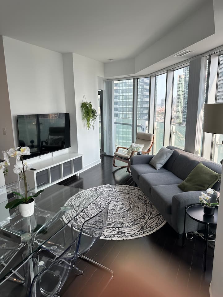 Lake View Suite 2b 2bath Free Parking, Dt Toronto - Toronto