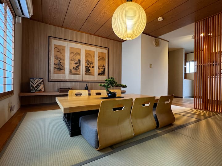 【新宿中心部】最高品質マットレスにこだわり、古屋を伝統的な空間にリノベーションした家、70m2 - Shinjuku