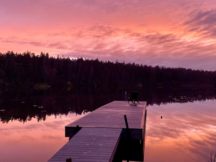 Aurinkoinen Mökki Rengasreitillä! - Ahvenanmaan Maakunta