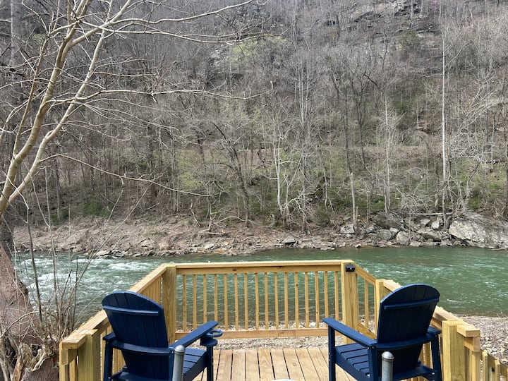 Driftwood Studio Cottage Hot Tub | Pet Friendly - Breaks Interstate Park, Breaks