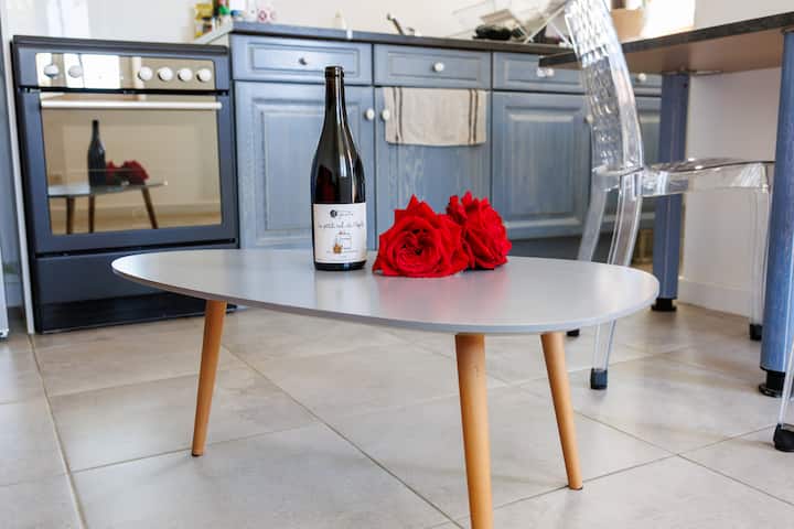 Créateur De Belles Histoires En Provence, - Saint-Martin-d'Ardèche