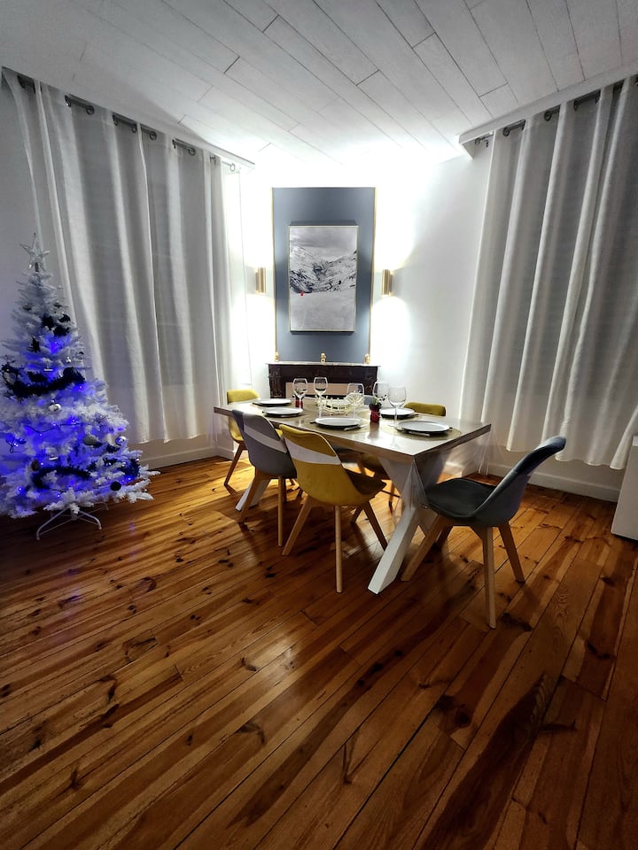 Chaleureux Appartement Refait à Neuf - 6 Personnes - Vic-sur-Cère