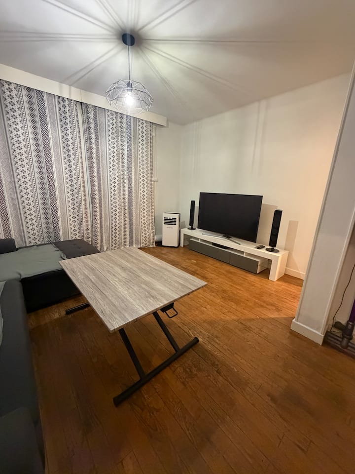 Appartement 2 Chambres Proche Gare - Besançon