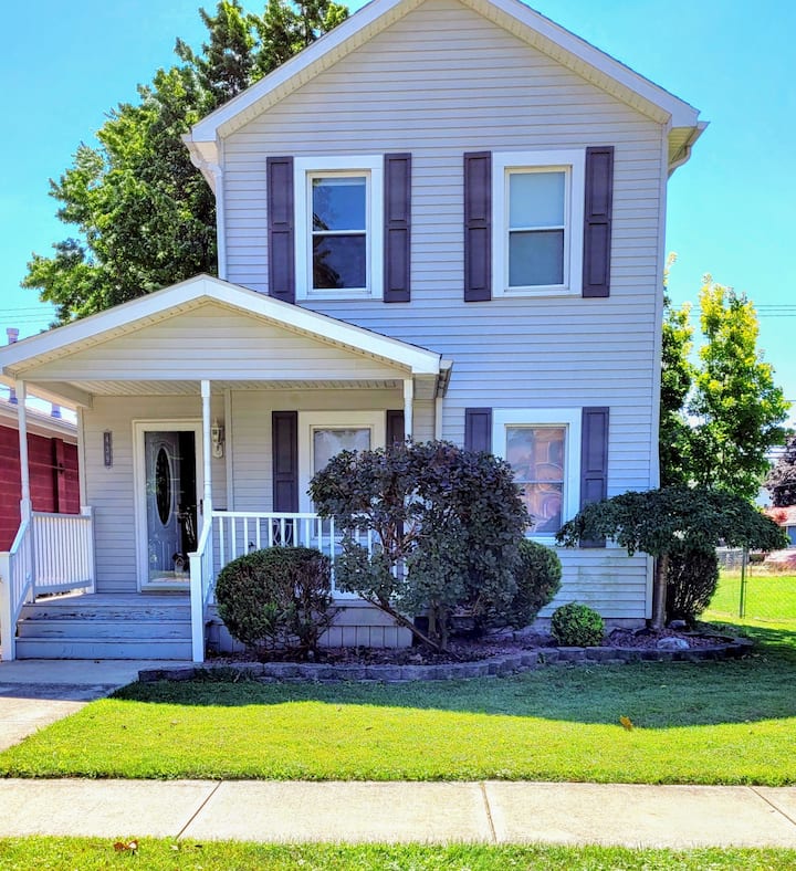 Cozy 3br Home Near Cedar Point & Put‑in‑bay - Fremont, OH