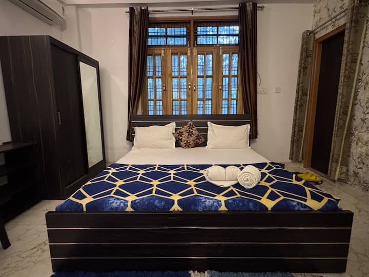 Bougainvillea Hideaway In Lucknow (Private Flat) - Lucknow
