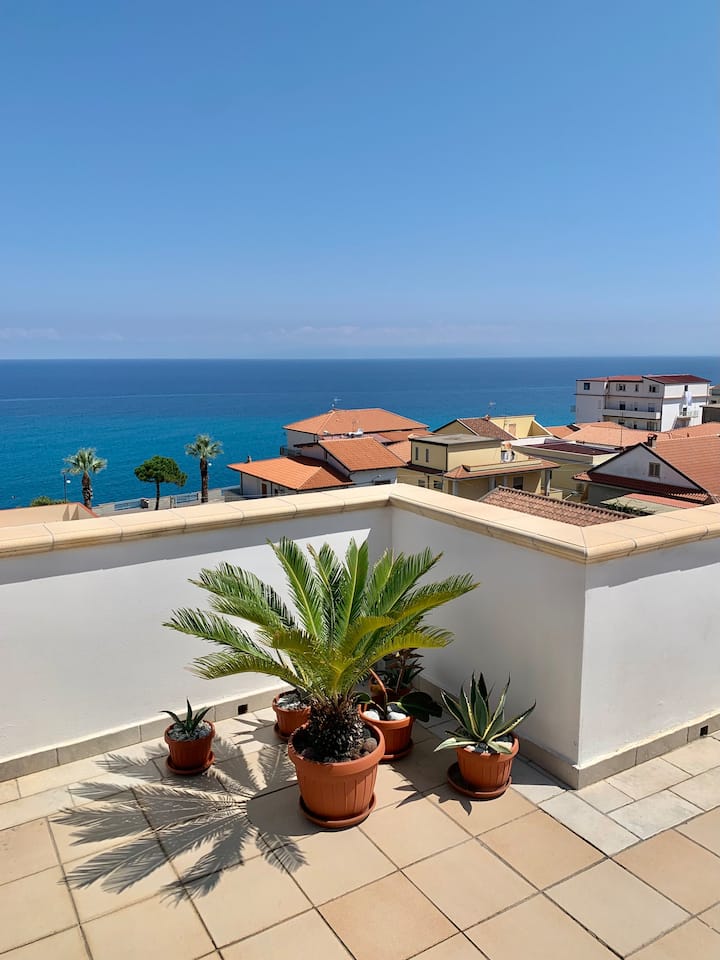 The Sunset Apartment With Sea View (Tropea 15 Min) - Briatico