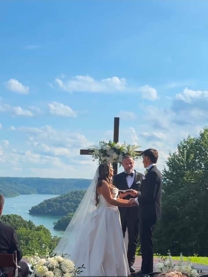 Elopement With Mountain And Lake Views - Edgar Evins State Park, Silver Point