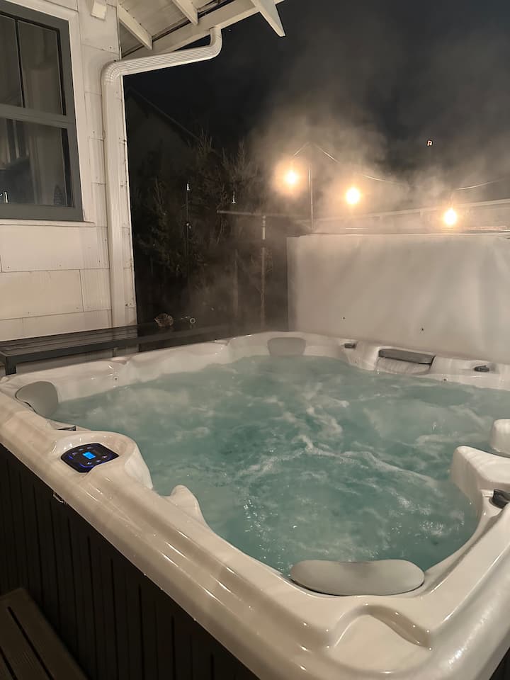 Hot Tub Escape In Cold Weather Bliss/ Quiet Nbhd - Billings, MT