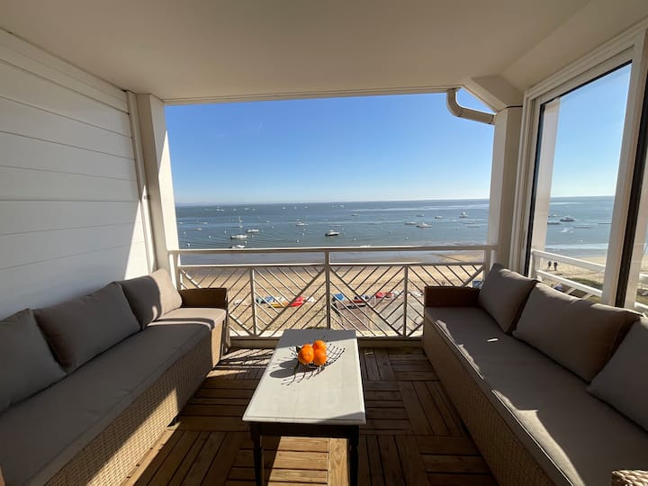 Front De Mer Vélos En Option - Arcachon