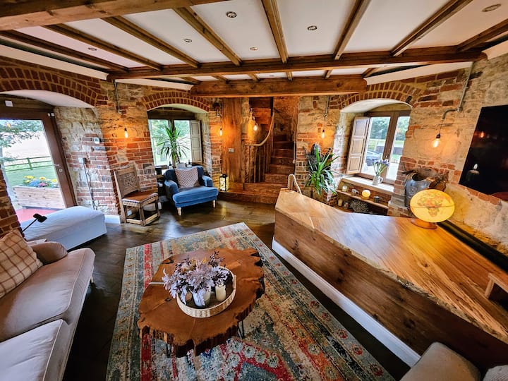 Private Castle Escape - Grand Designs Featured - Hertfordshire