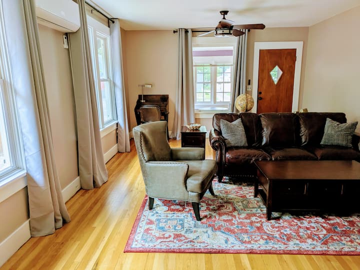 Light Filled Century Old Home Near Csu & Old Town - Fort Collins, CO