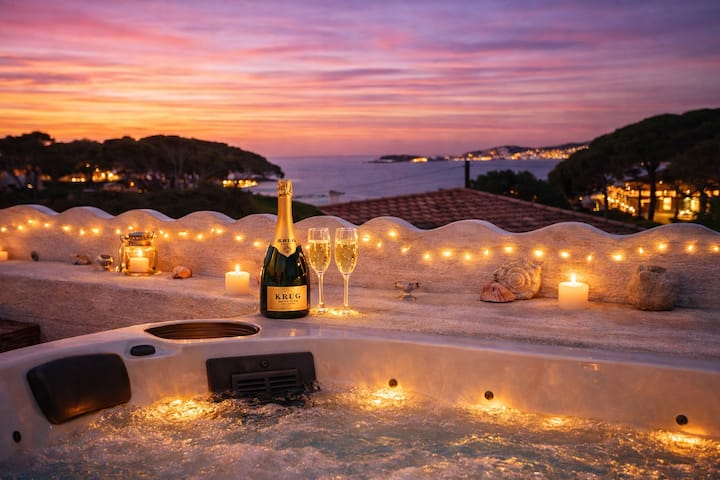 Vue Mer + Spa • Duplex Standing • Plage à Pied - Sanary-sur-Mer