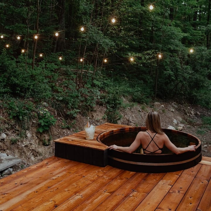Voted Best Vacation Rental > Hot Tub + The Gunks - Gardiner