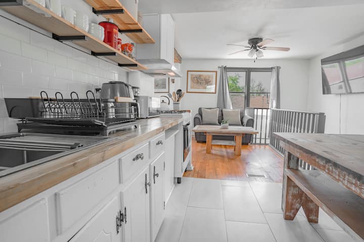 2br Apt | 8 Min To Integris | Monthly 15% Off #N3 - The Village, OK