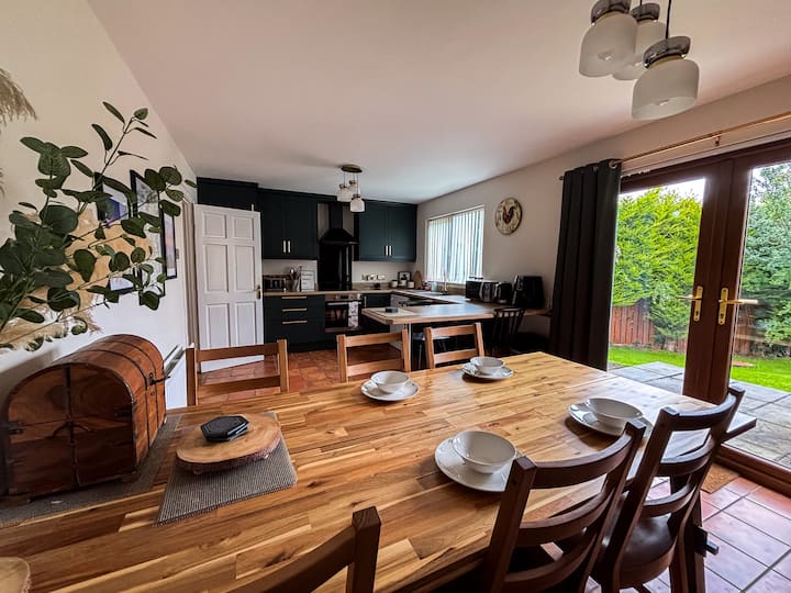 Whitepark Cottage, Ballycastle - Ballycastle
