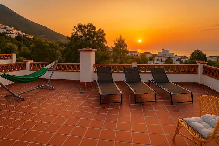 Chalet De 3 Plantas:solárium,bbq Y Piscina Salina - 베날마데나