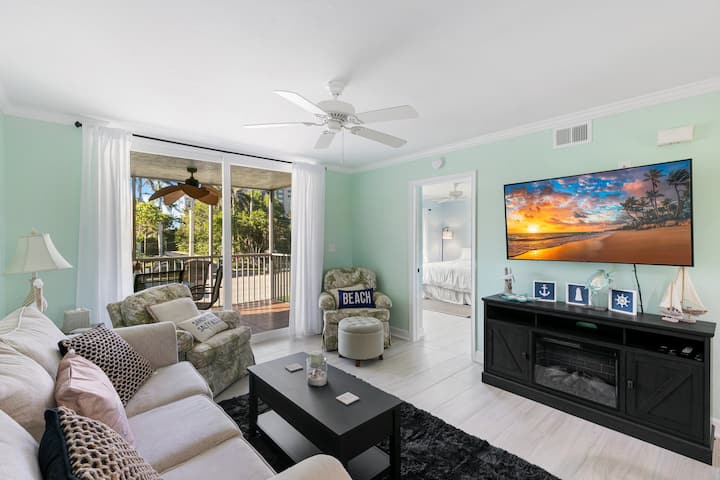 Cozy 2 Bedroom-2 Bath Condo - Marco Island, FL