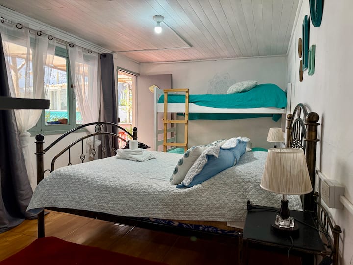 Deluxe Private Bathroom Downtown Pichilemu - Pichilemu