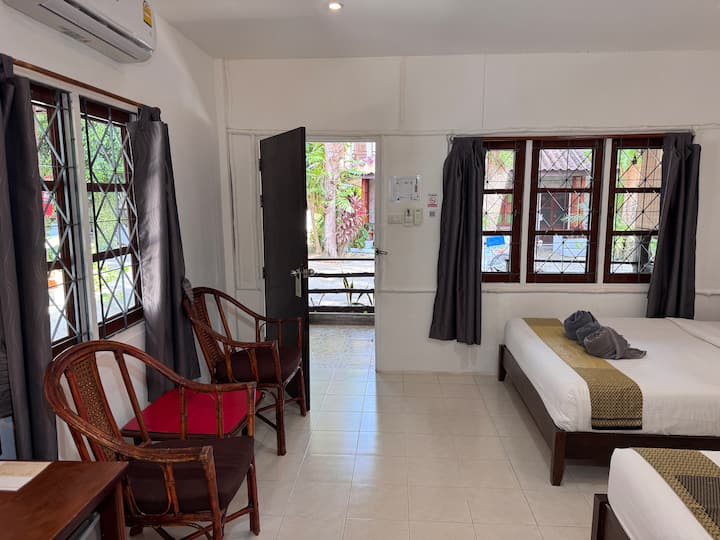 One Bedroom Bungalow With Two Beds And Patio - Ao Nang